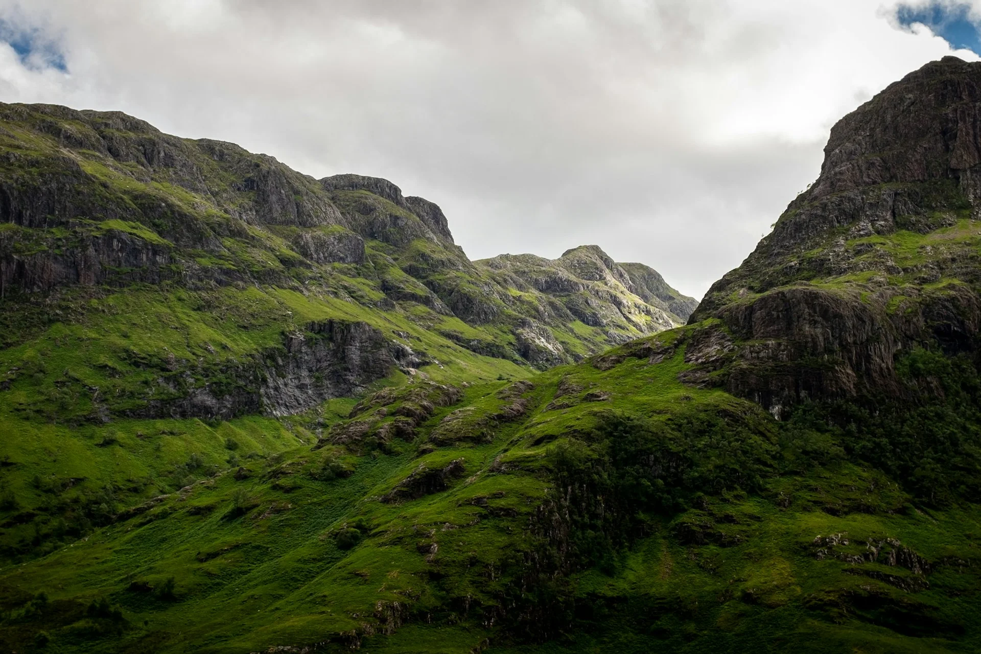 Complete Scottish Highlands Guide 2026: Castles, Lochs ...